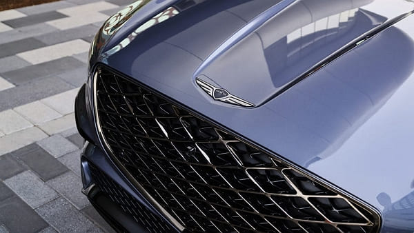 "쏘렌토값에 500만원 보태면 산다"…4200만원까지 내려온 GV70